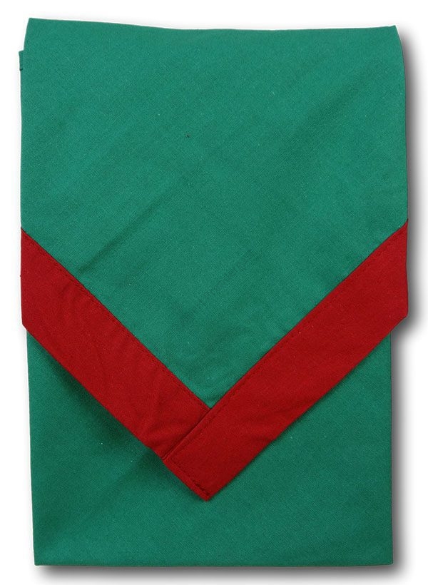 Cub & Scout Necker In Green With Red Border | Albert Prendergast